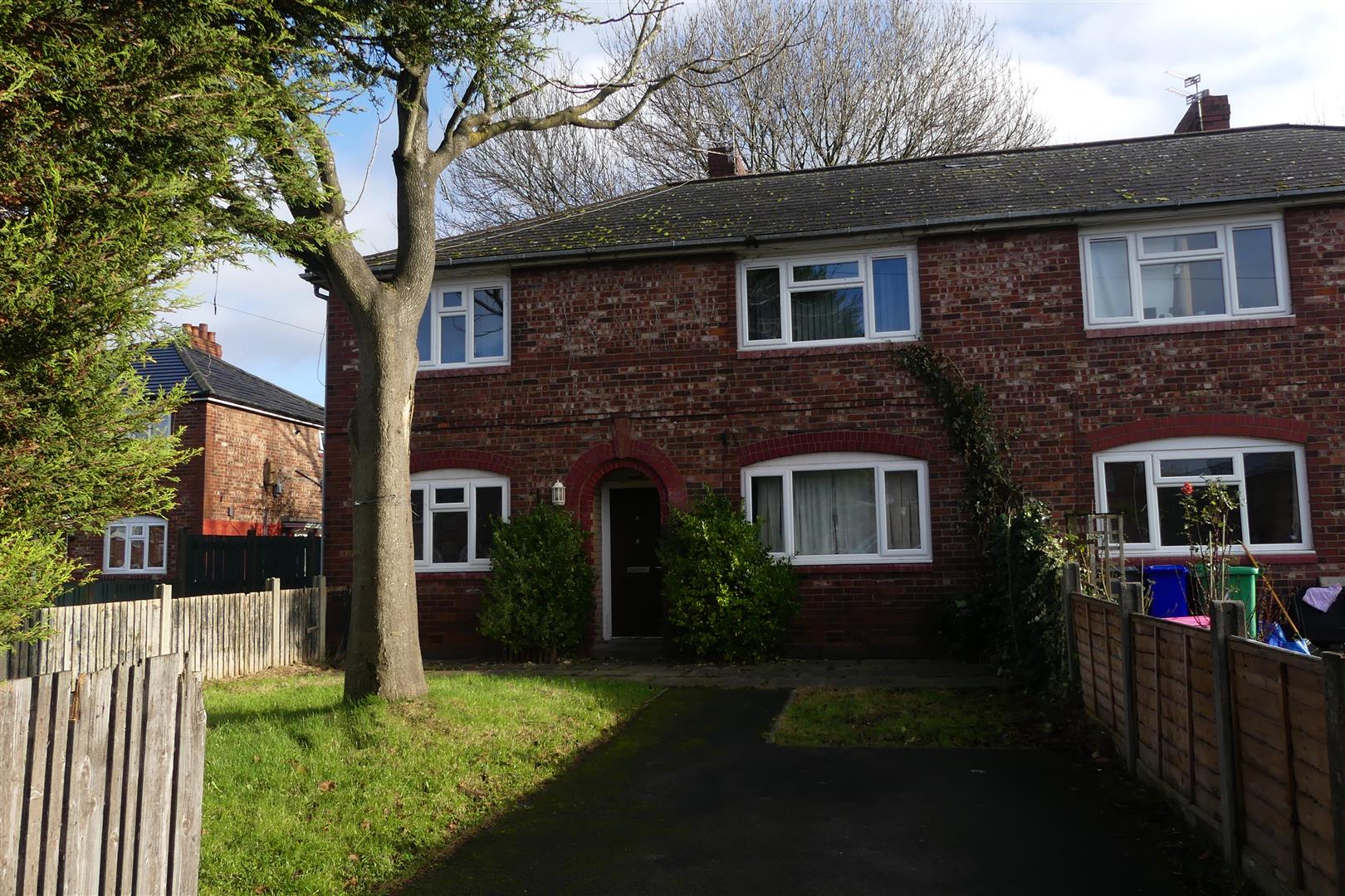 Compstall Avenue, Fallowfield, M14 7AS - JP & Brimelow