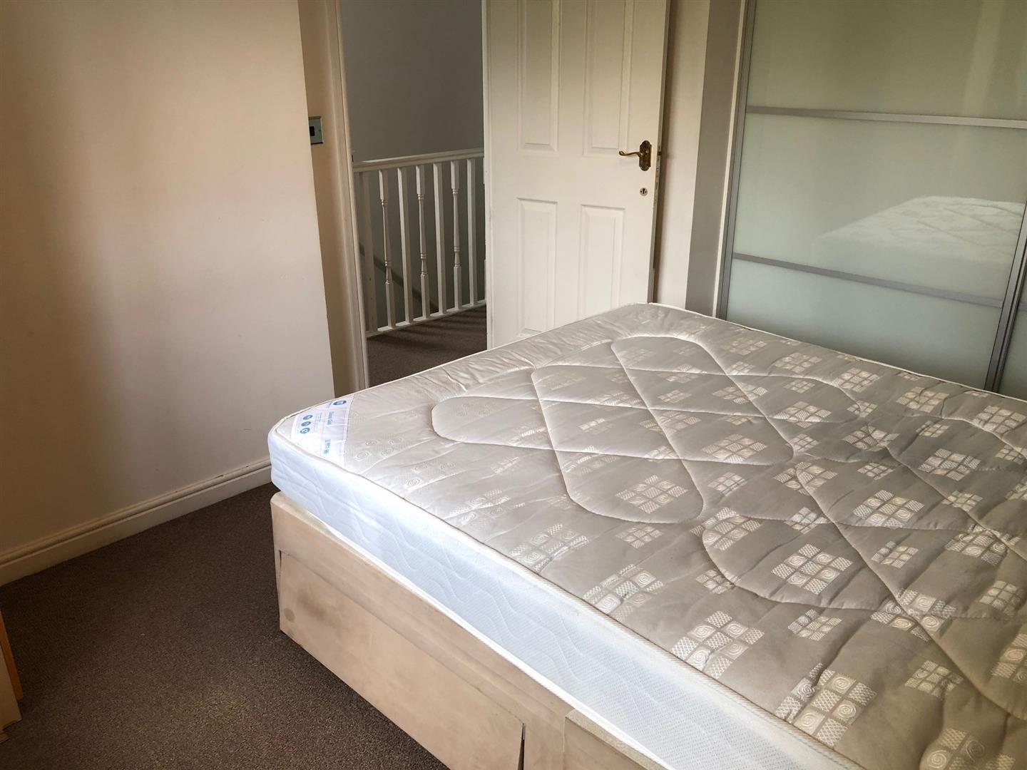 Mallowdale Avenue, Fallowfield, M14 6GT - JP & Brimelow